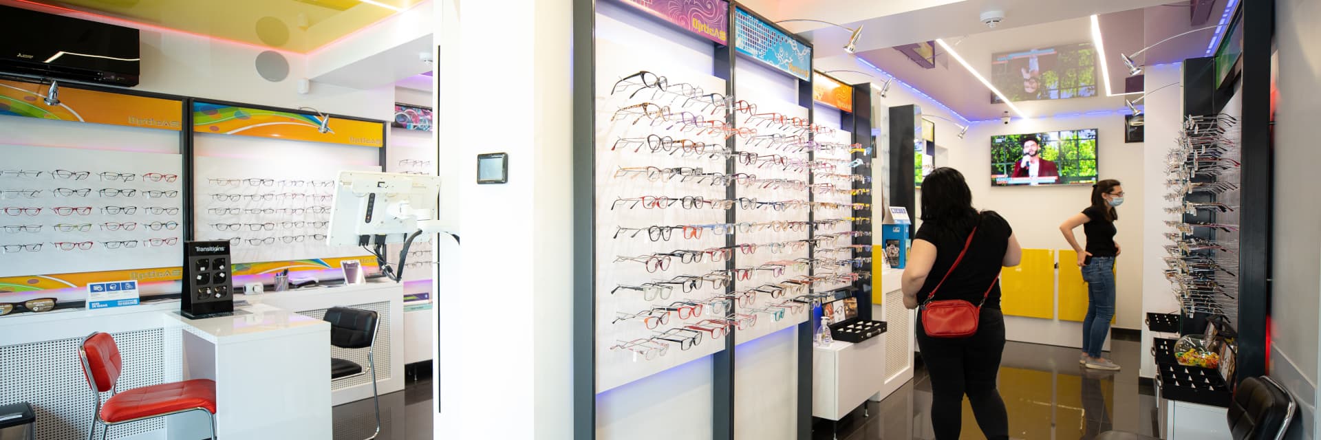 OPTICAS | Consultatii si tratamente oftalmologice in cabinetele OPTICAS